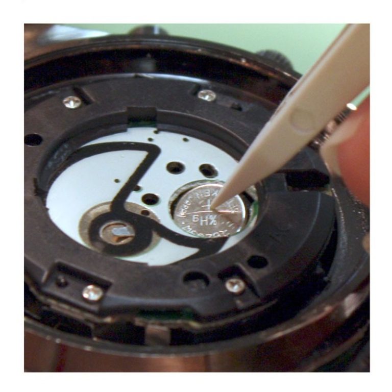 Pocket Watch Battery: Types, Replacement Guide, and Tips - Tick Tock Time